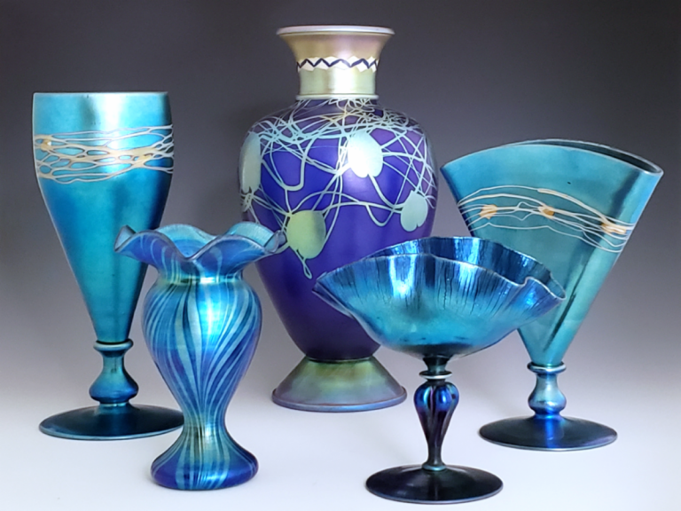 Holiday Greetings in Color - Carder Steuben Glass Association