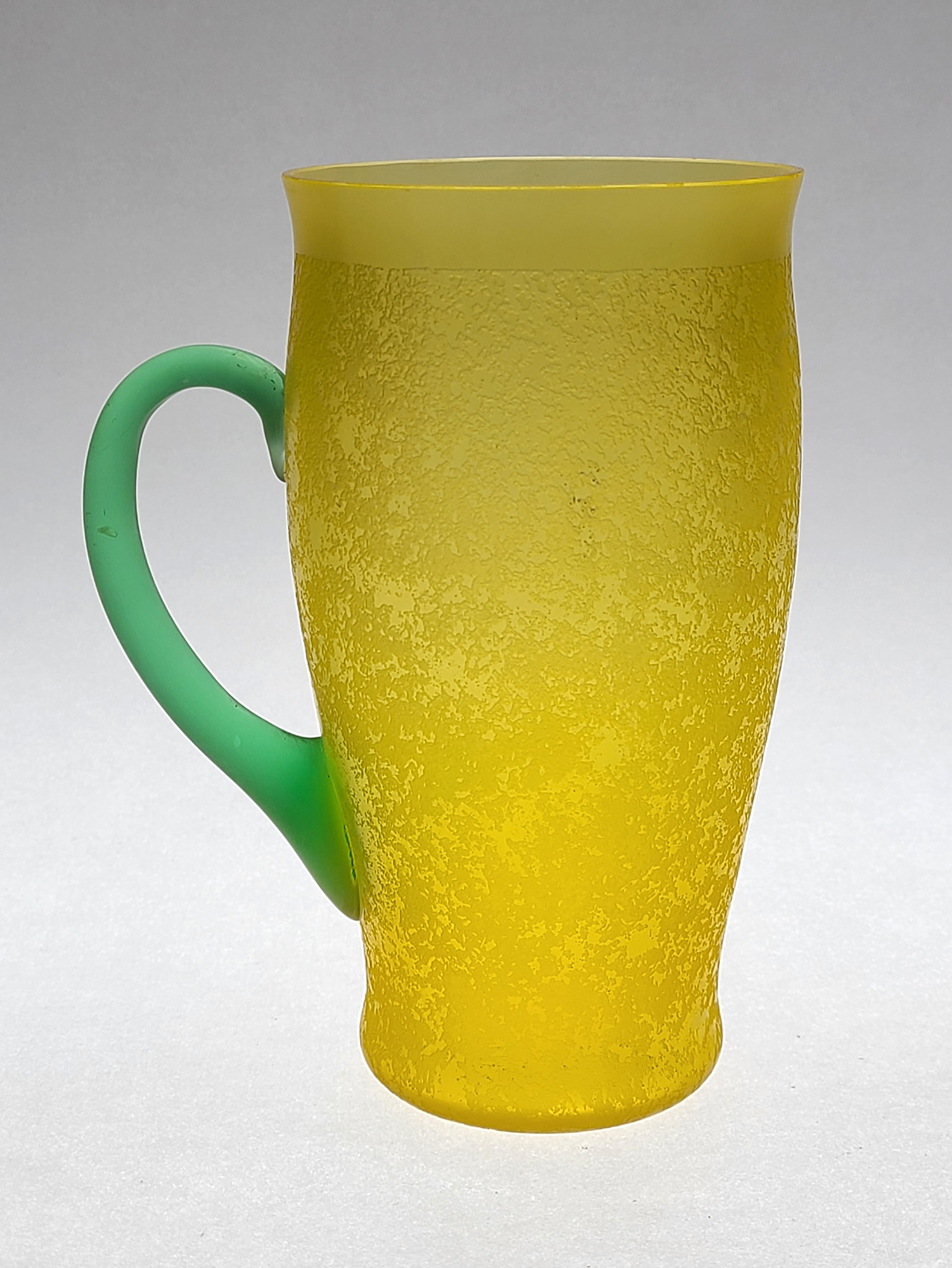 An Obsession with Fan Vases - Carder Steuben Glass Association