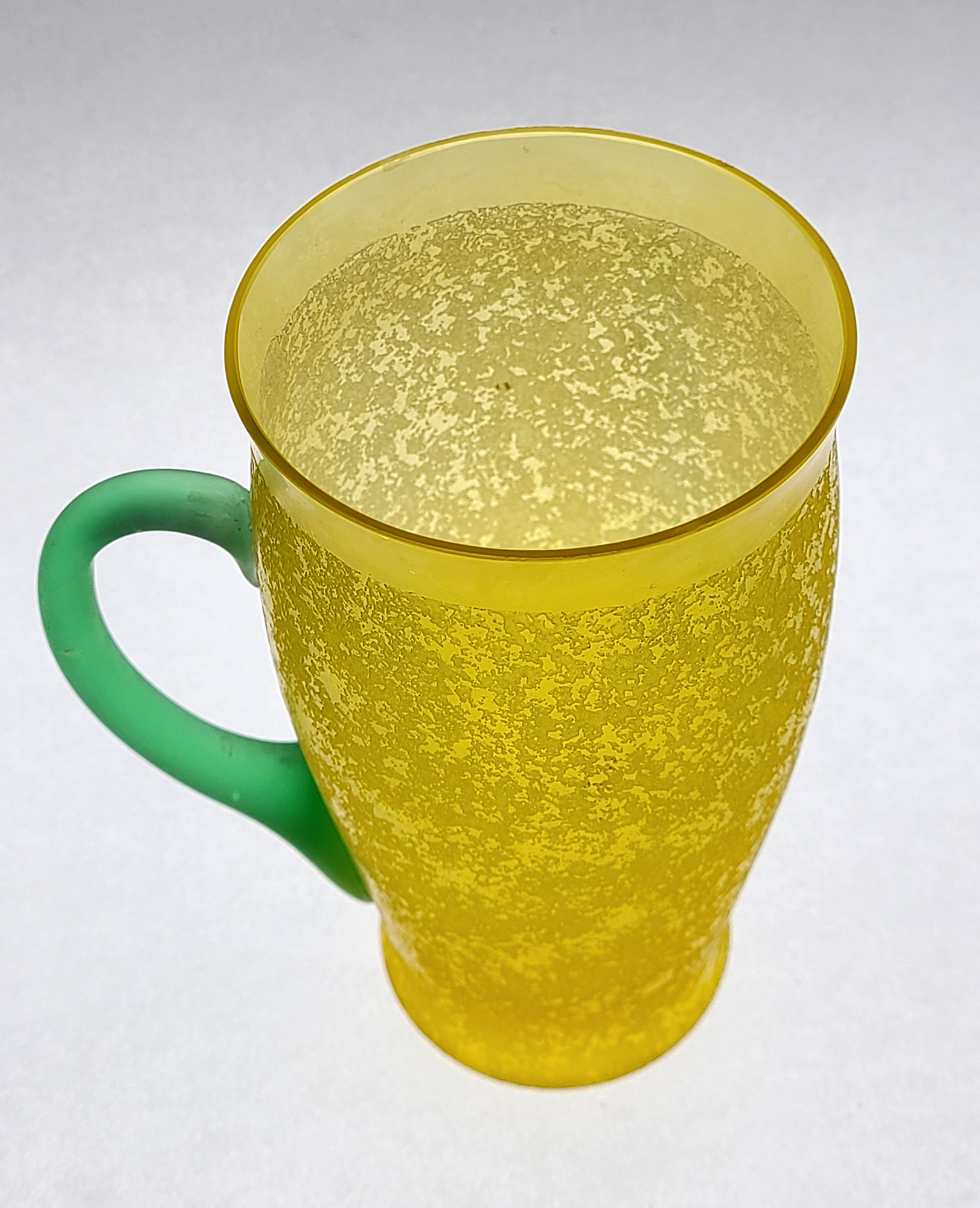 An Obsession with Fan Vases - Carder Steuben Glass Association