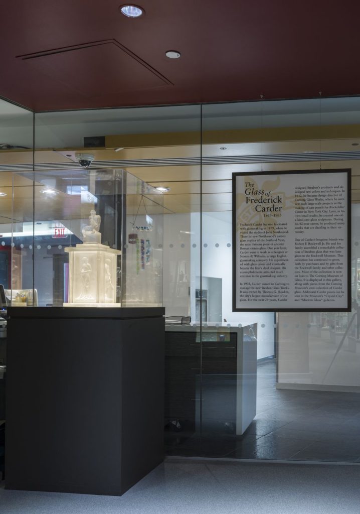 Carder Gallery Slideshow - Carder Steuben Glass Association
