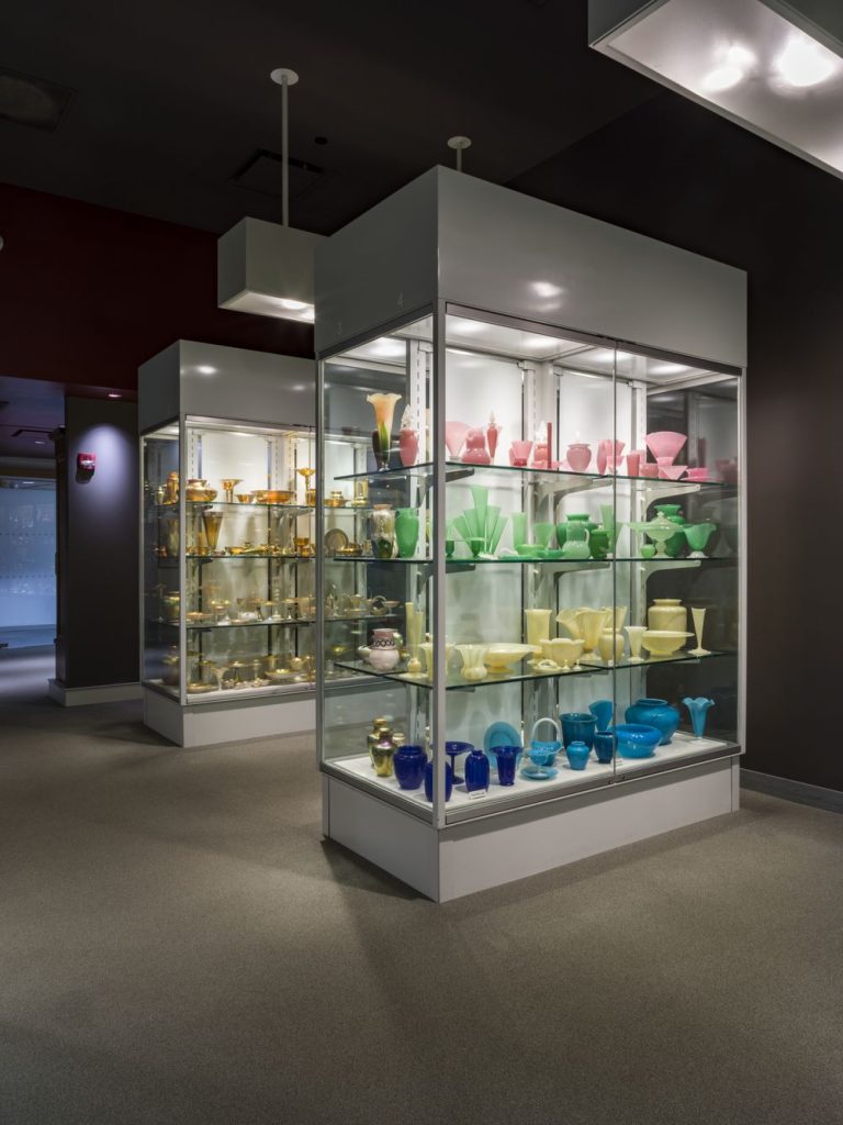 Carder Gallery Slideshow - Carder Steuben Glass Association