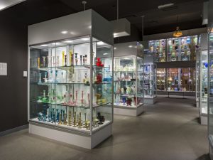 Carder Gallery Slideshow - Carder Steuben Glass Association